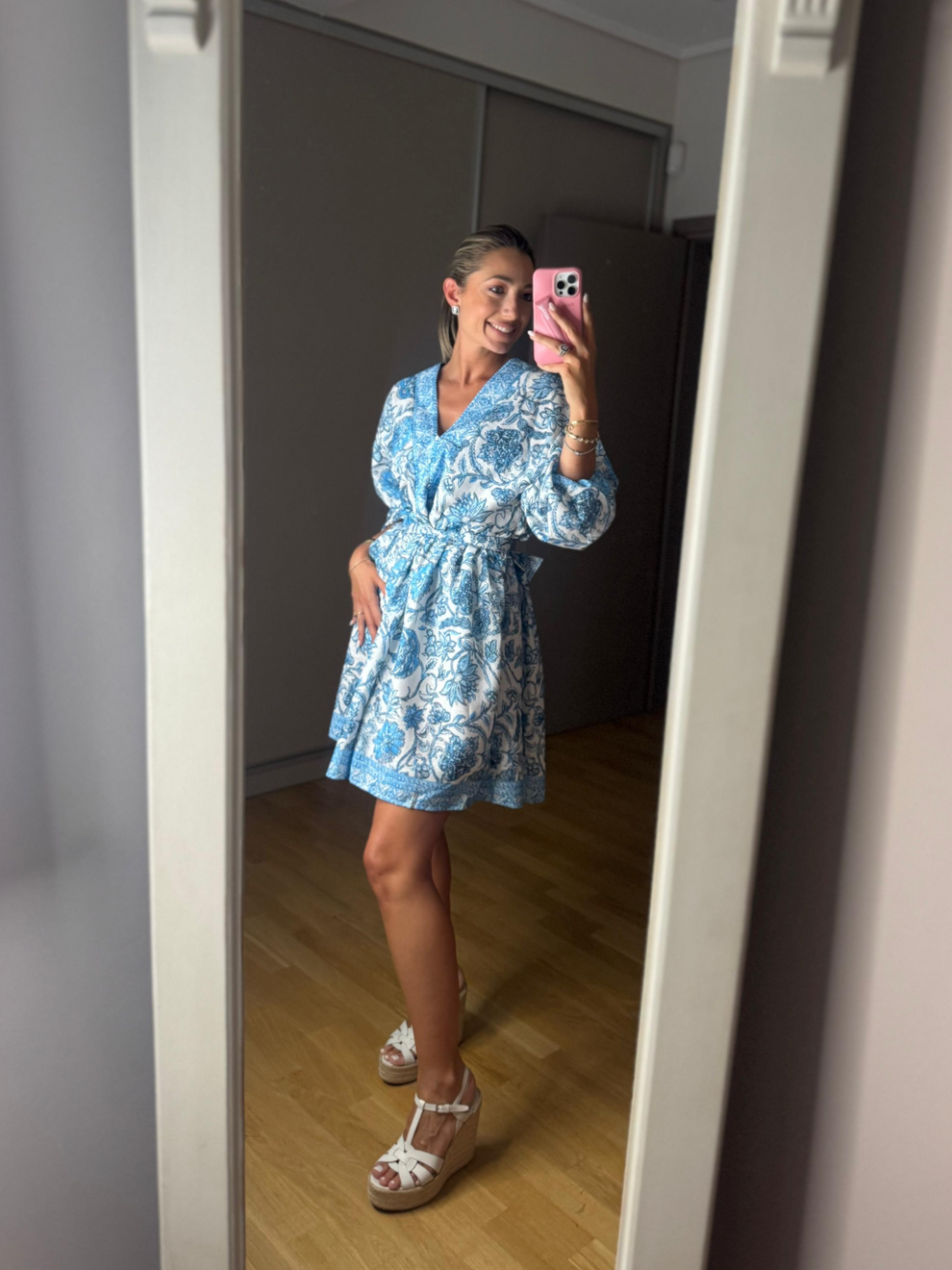 Della Dress – DRESS-NET